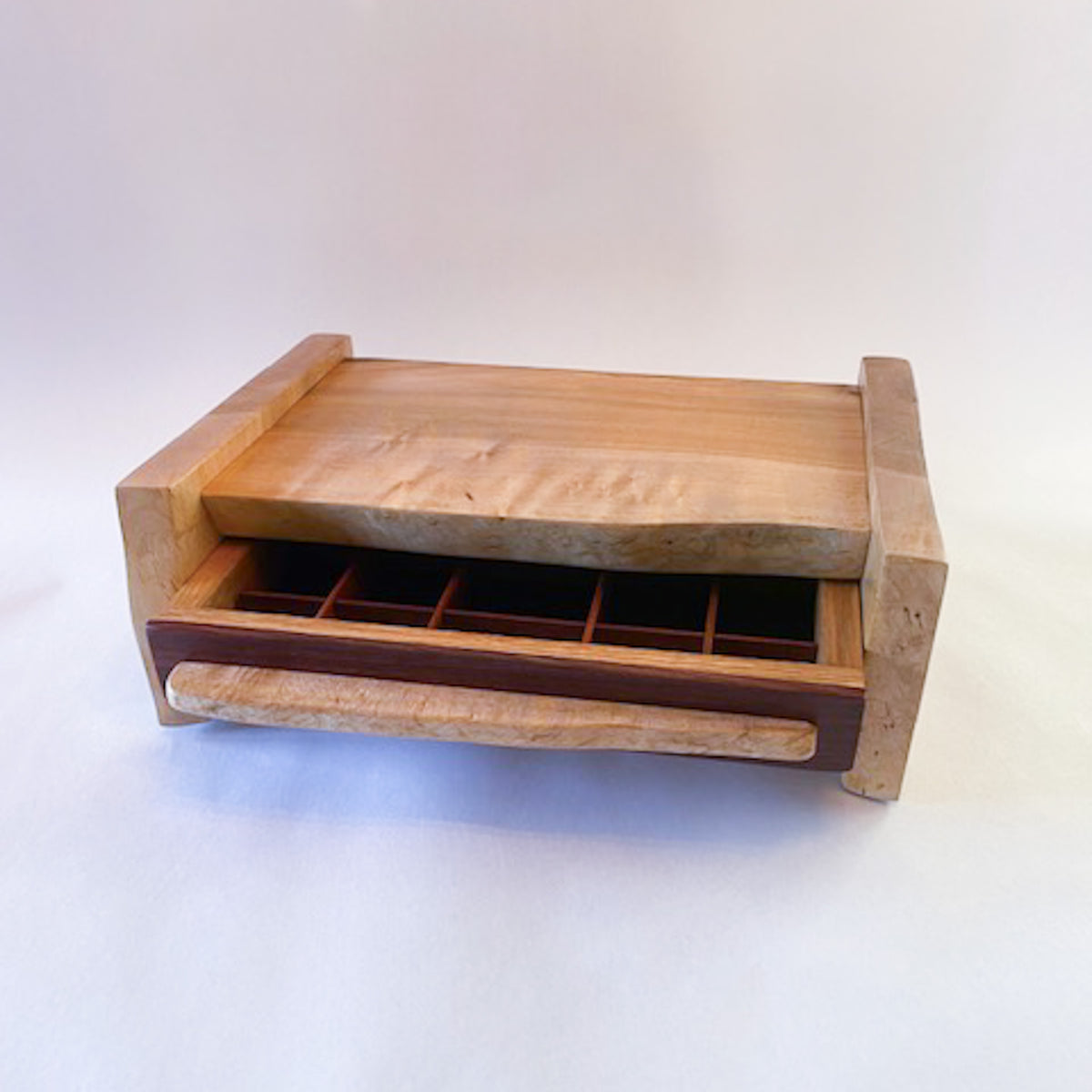 Live Edge Jewelry Box – Peters Valley Gallery